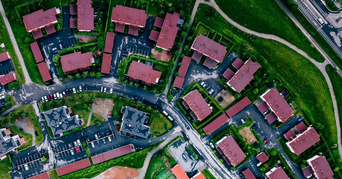 Operation of spatial data services | Sitowise